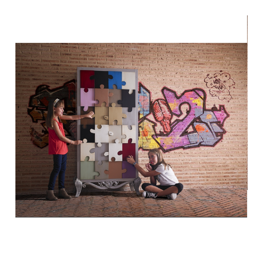 Wardrobe Puzzle - Lola Glamour